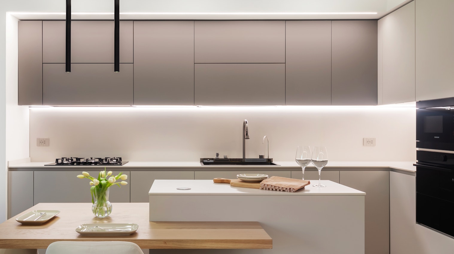 Kitchen Countertop – Amaro Design Center