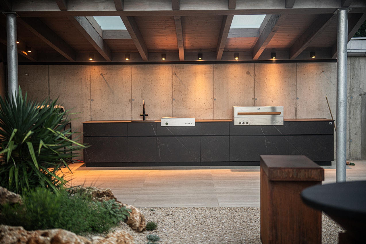 Al Fresco Living Kitchen – Amaro Design Center